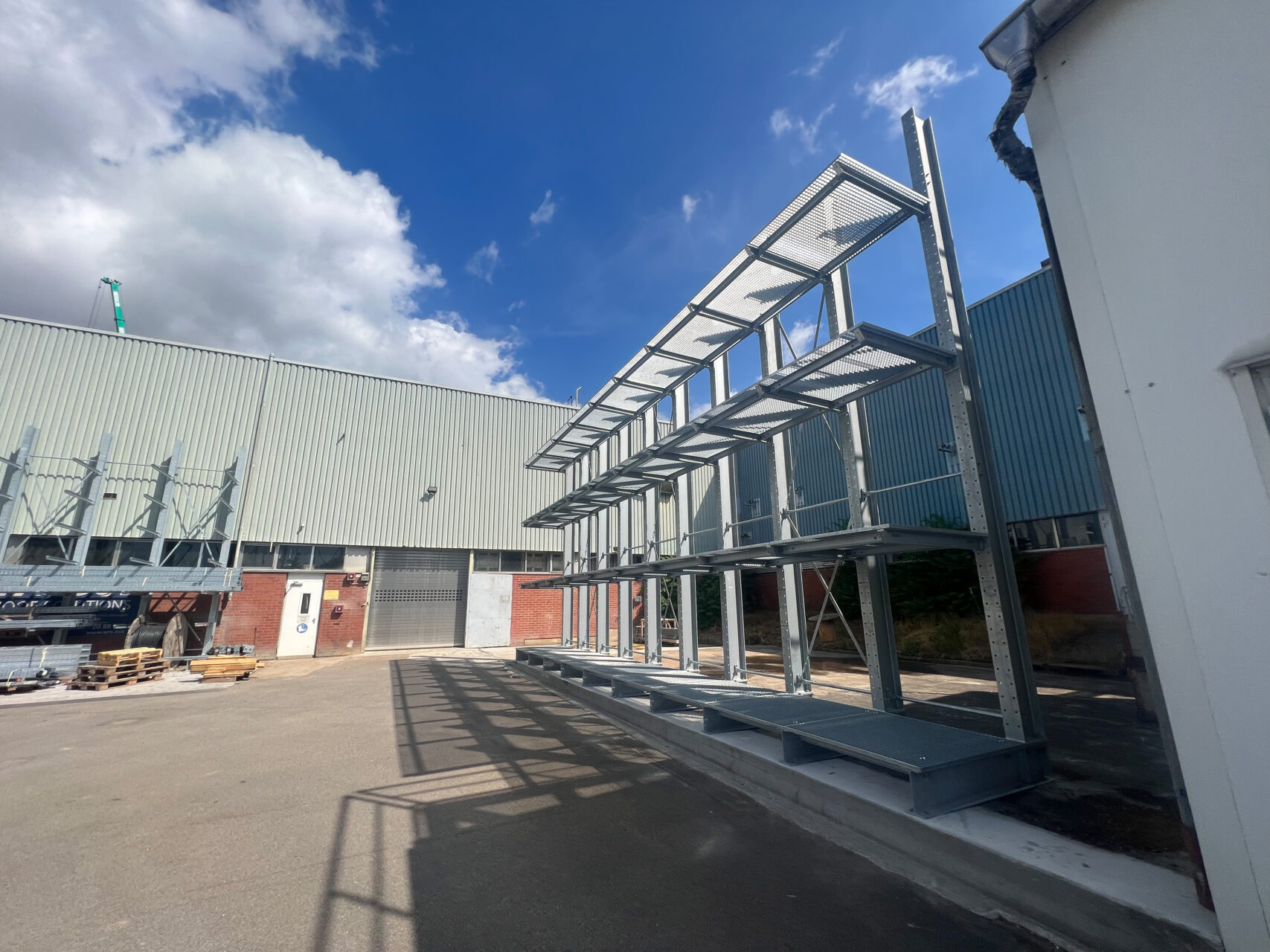 WIRSOL Roof Solutions erweitert Lager im Industriepark Philippsburg ...